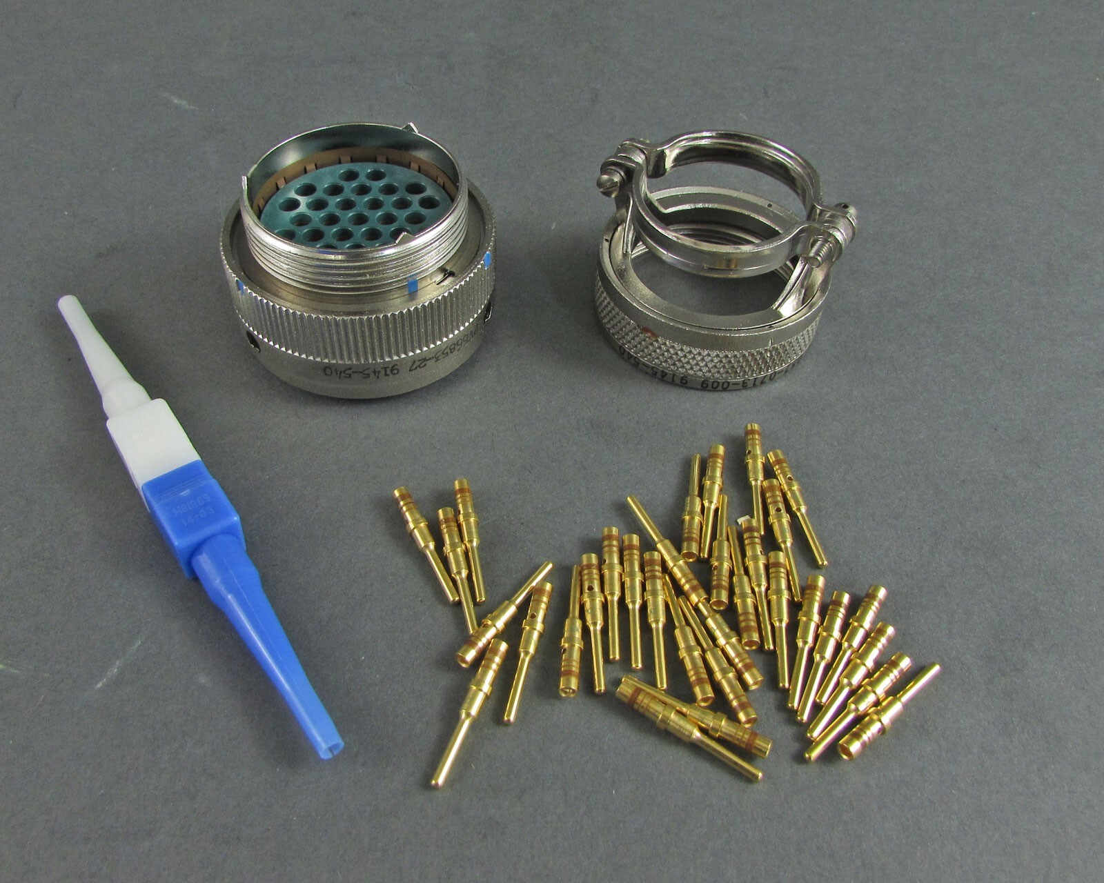 Lot of (3) ITT Cannon PV66853-27 Connector Plugs w/ 32 Gold-Plated ...