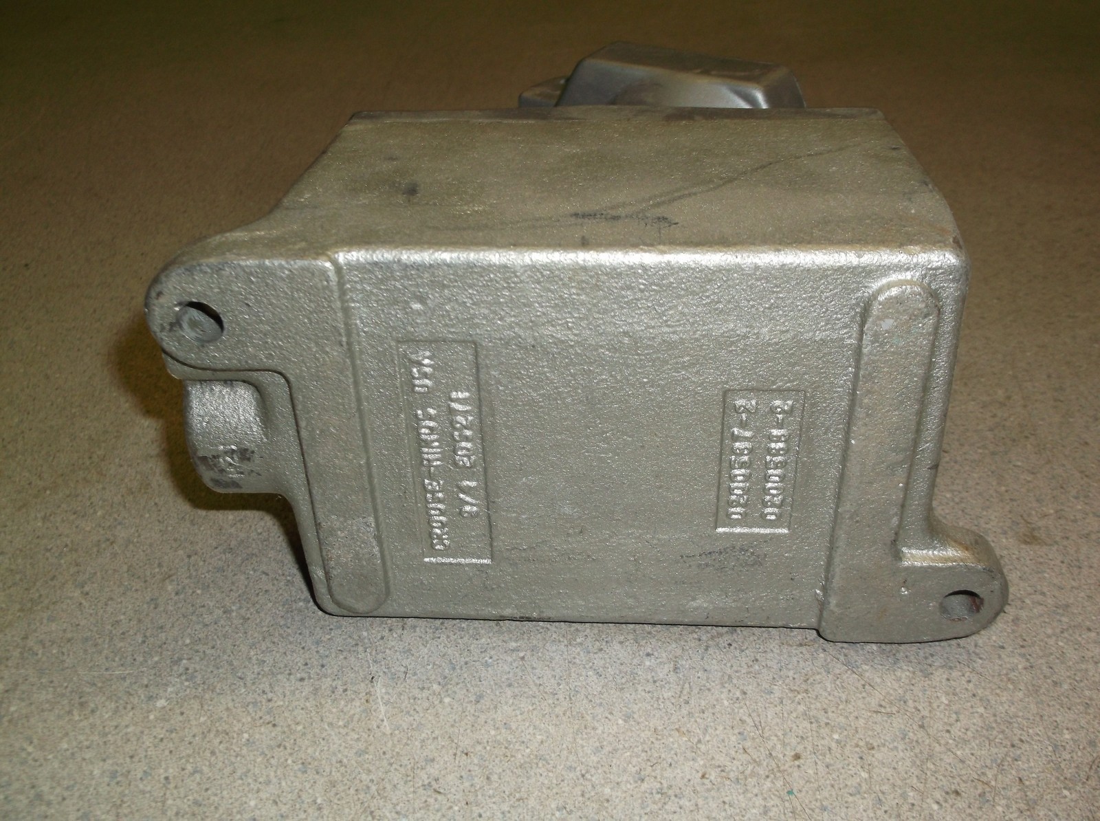 Crouse Hinds ENR21201 Hazardous Location Receptacle 20A 125VAC *FREE ...