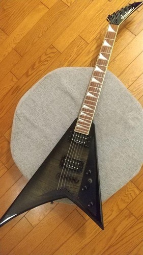 Jackson Randy Rhoads V Guitar Flame Maple Top Through Neck Duncan ...