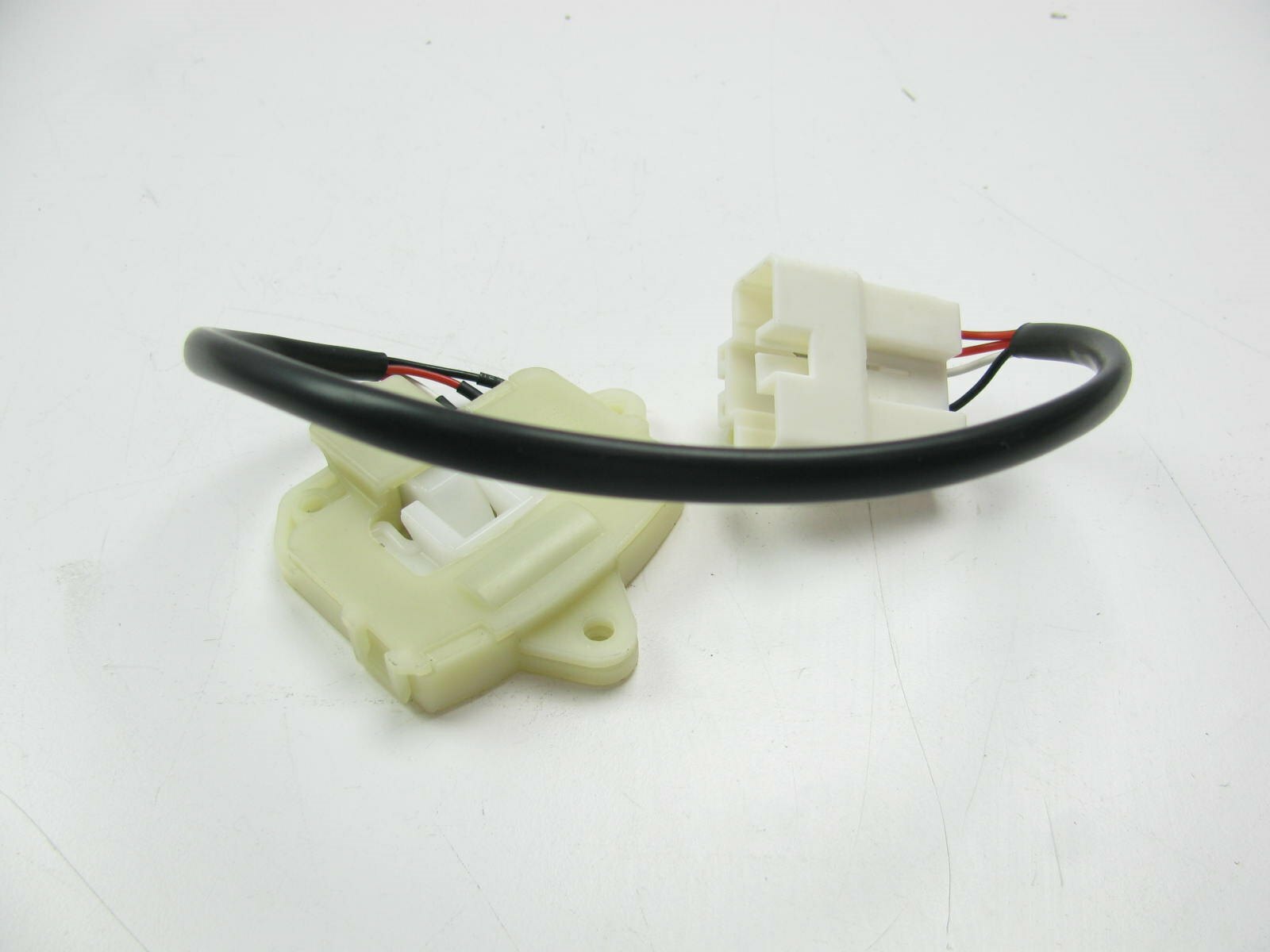 New Genuine Auto Trans Shift Lever Interlock Switch OEM For 2010-2012 ...