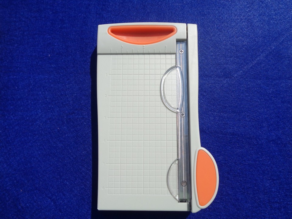 Showgard Guillotine Stamp Mount Cutter # 601 Cuts Up To 150mm. | eBay