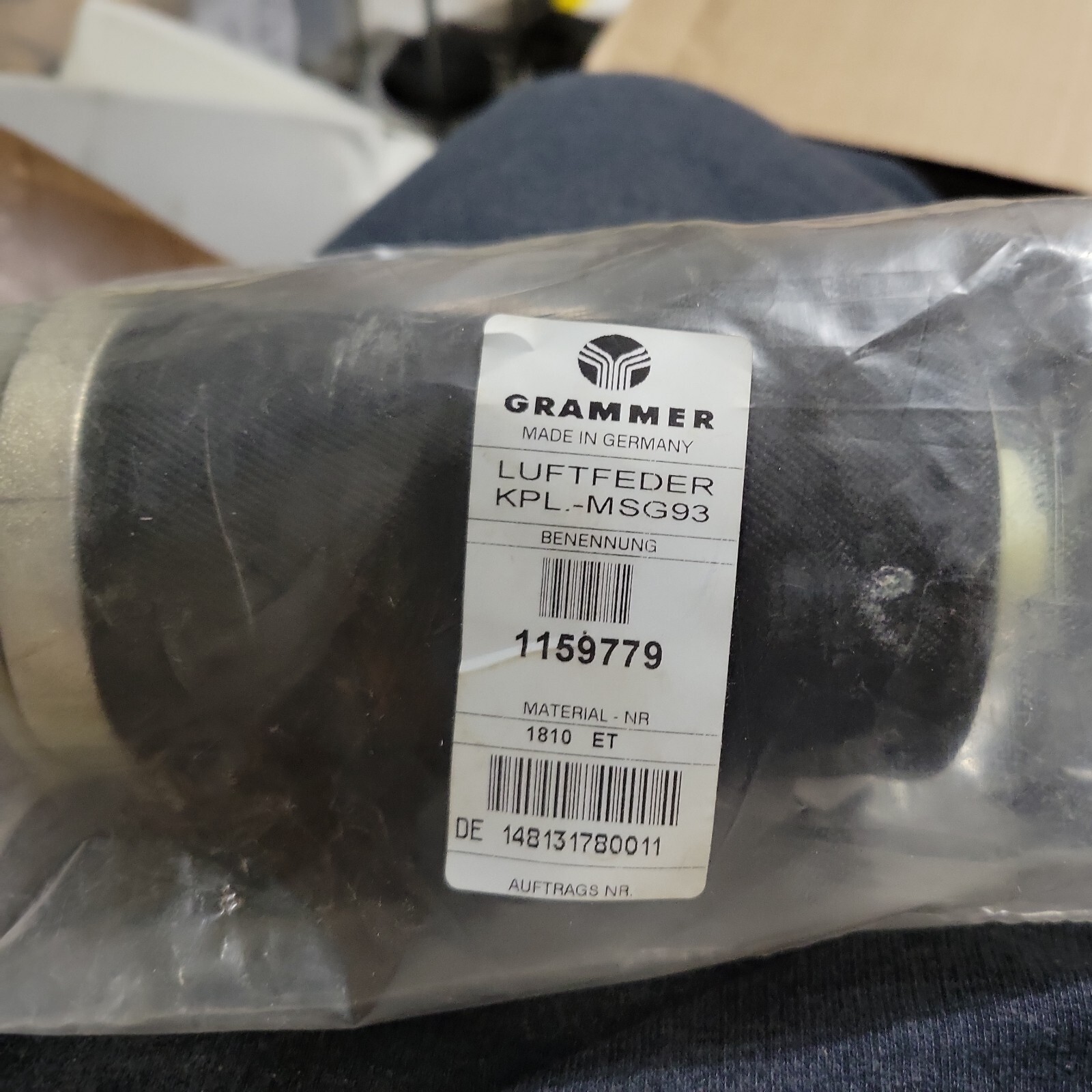 Air Spring Grammer, OEM ref. No.: 55166, 1159779, 2401159779, B39110 | eBay