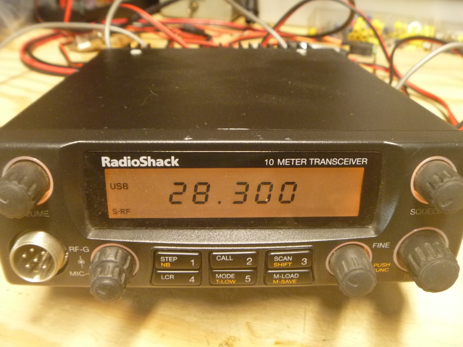 Radio Shack HTX-10 10 Meter Multi-Mode HF Transceiver, No Mic or Power ...