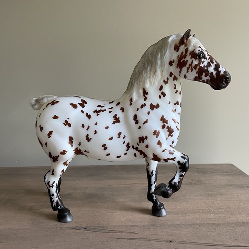 Breyer Horse Collectors Club Exotic Destinations Salzburg 1/600 Noriker ...