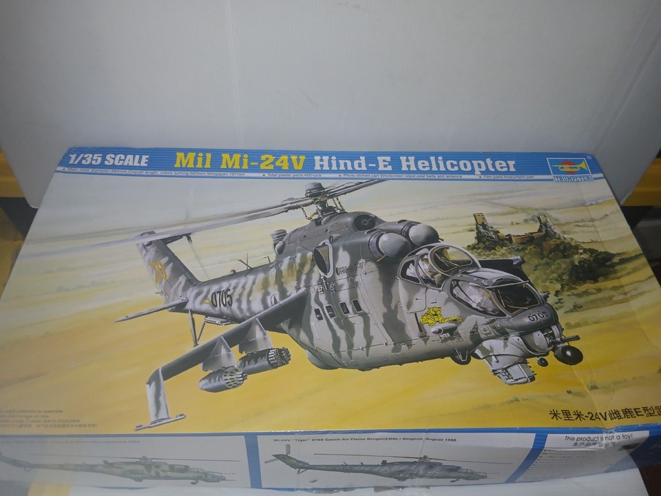 Trumpeter 05103 Mil Mi-24V Hind- Helicopter 1/35 Static Plastic Kit ...