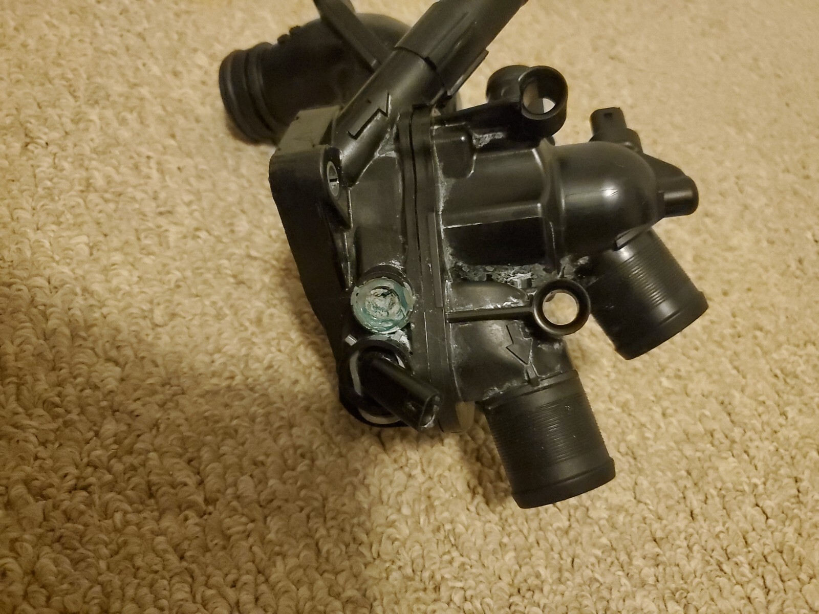 Engine Coolant Thermostat Housing 11537534521 For 2007-2013 Mini Cooper ...