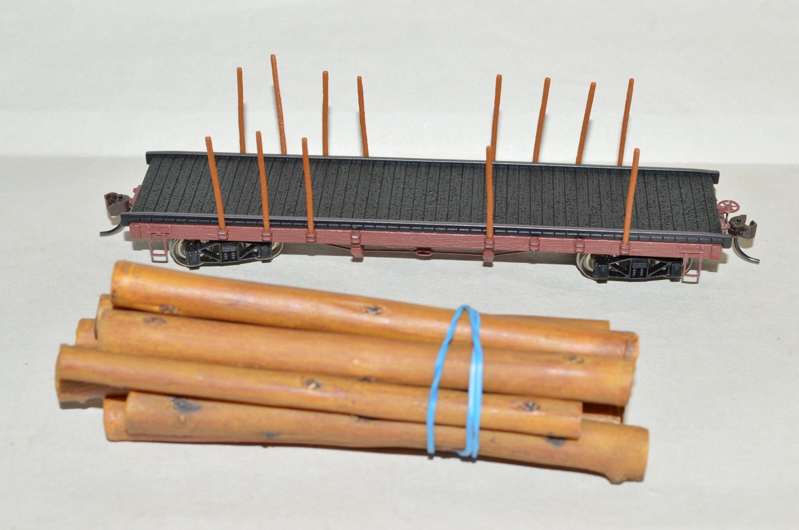 HO scale Bachmann Silver Series ACF 42' log logging flat car train | eBay
