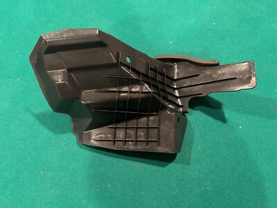 NEW OEM Toyota Right Air Guide 2023 - 2024 Toyota Sequoia 16593-F4020 ...