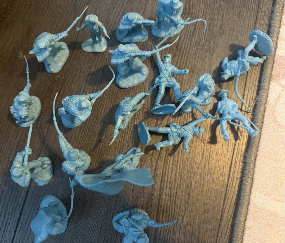 TSSD Dismounted Cavalry Blue Set #15 Lot of 18 Soldier Toys Figures | eBay