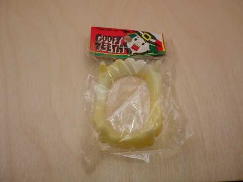 Goofy Teeth Vampire Fake Plastic Vintage Teeth In Package | eBay