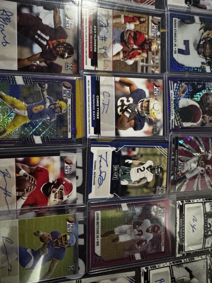 1/1 Card With 17 Signed Football Cards | eBay