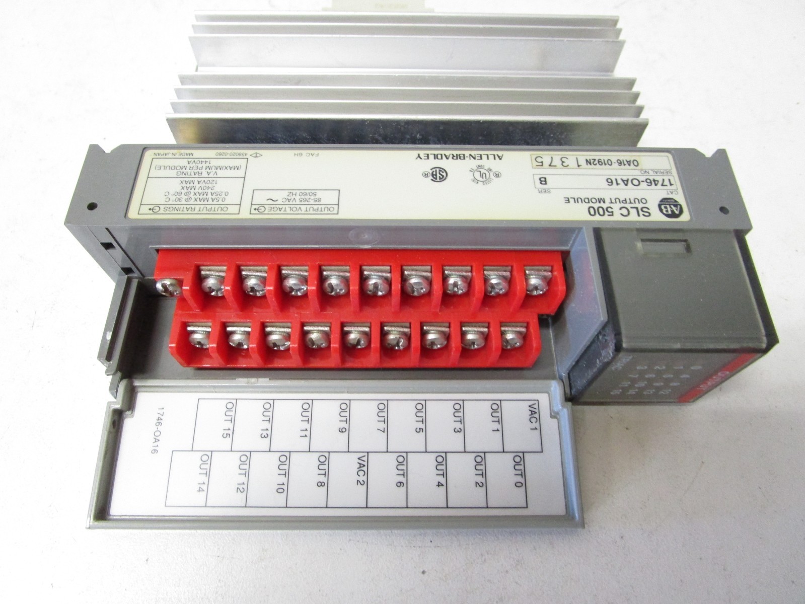 ALLEN BRADLEY 1746-OA16 SERIES B SLC 500 OUTPUT MODULE - USED - FREE ...