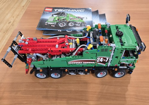LEGO TECHNIC: Service Truck (42008) | eBay