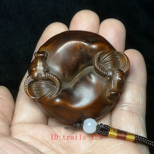 2 Inch Old Chinese boxwood hand carved Two cow Figure statue netsuke ...