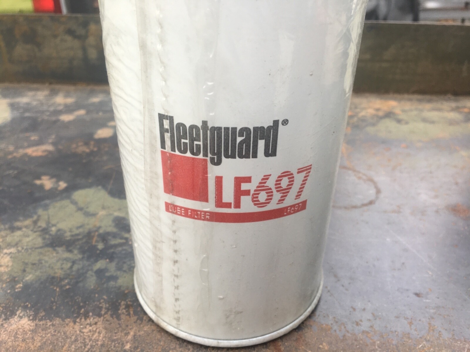 FLEETGUARD LF697 - cross reference oil filters | oilfilter ...