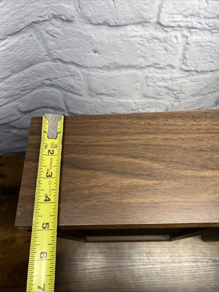 Vintage Speakers Model 132.91429050 Go To MCS 6502 Turntable Made By ...