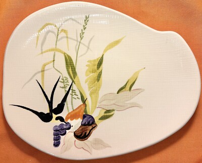 Red Wing Capistrano Bird Swallow Grape Pear Plum Hand Painted 15” Oval ...