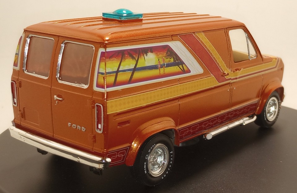 Built 1/25 Scale AMT Ford Van. | eBay