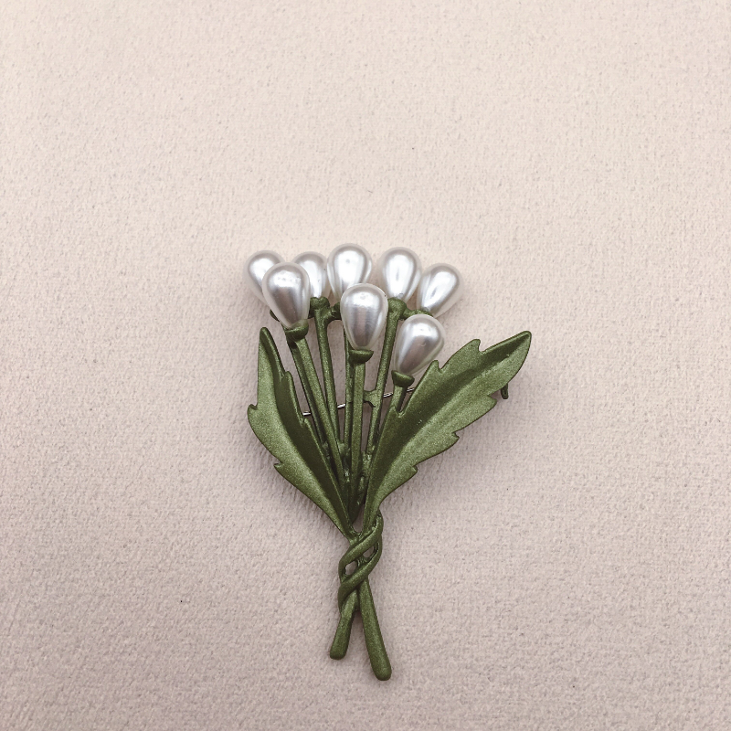 Vintage Green Color Plant Pearls Brooch Pin Flower Brooch For Women ...