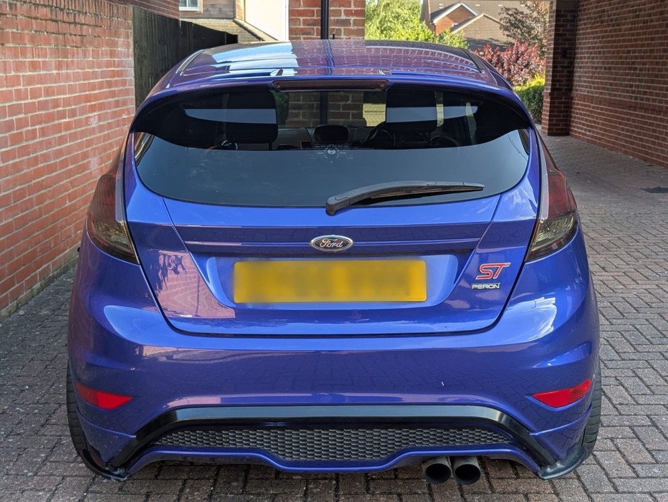 2015 Ford Fiesta ST3 1.6 Turbo Red 180 BHP - Sat Nav ST ST2 Recaro Mods ...