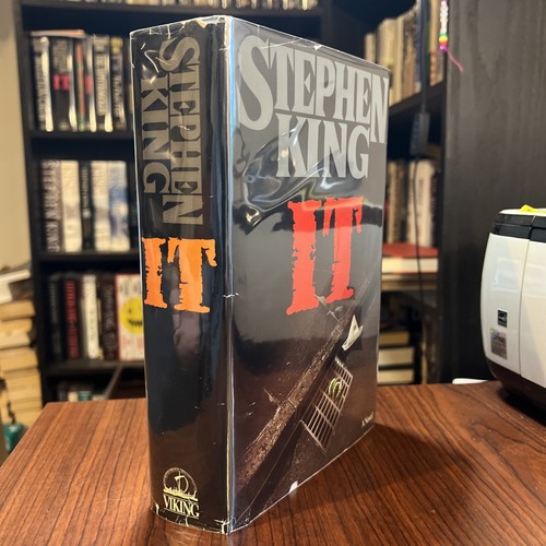 IT, Stephen King (1986, HC/DJ) Hardcover BOMC | eBay