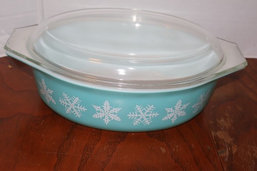 Vintage Pyrex Turquoise Blue Snowflake Casserole Dish 2-1/2 QT with Lid ...