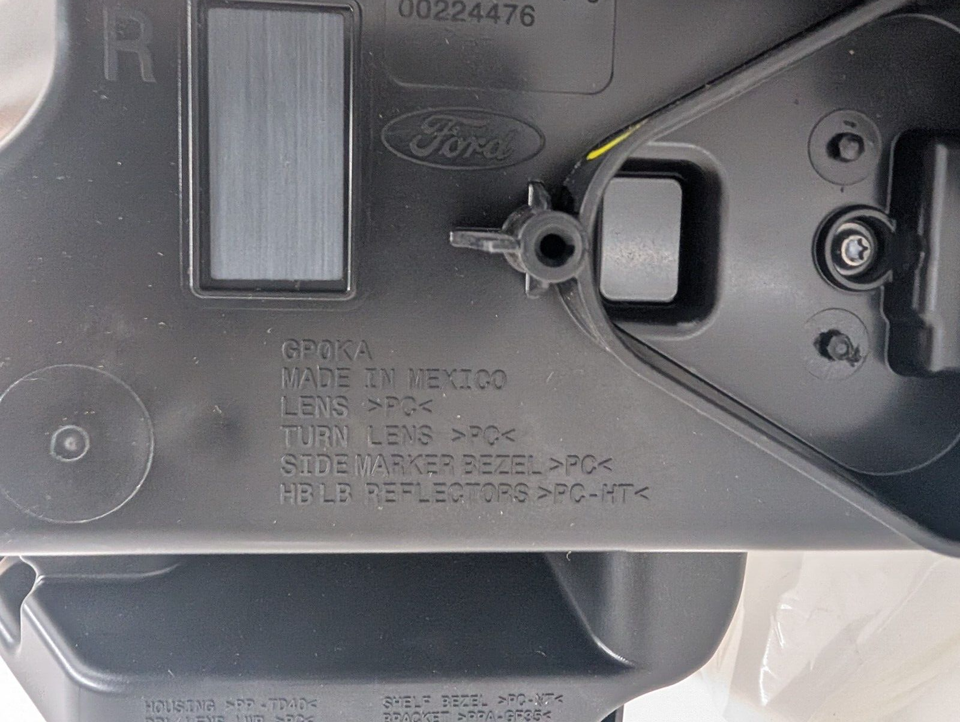 PO#4 2022-2024 Ford Expedition Passenger RH Headlamp NL1Z-13008-C ...