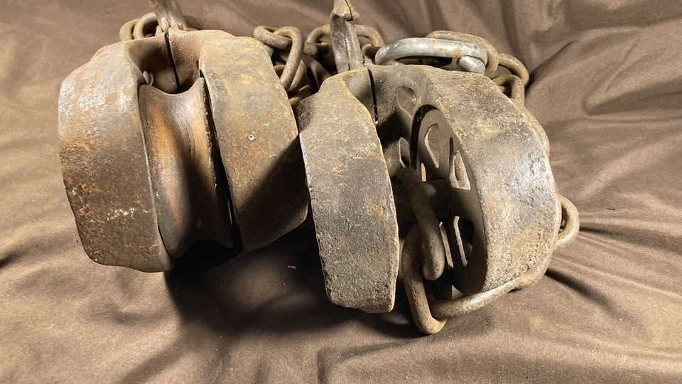 2 Primitive Old Cast Iron Hay Trolley Drop Pulley Hoist Hook Barn Tool ...