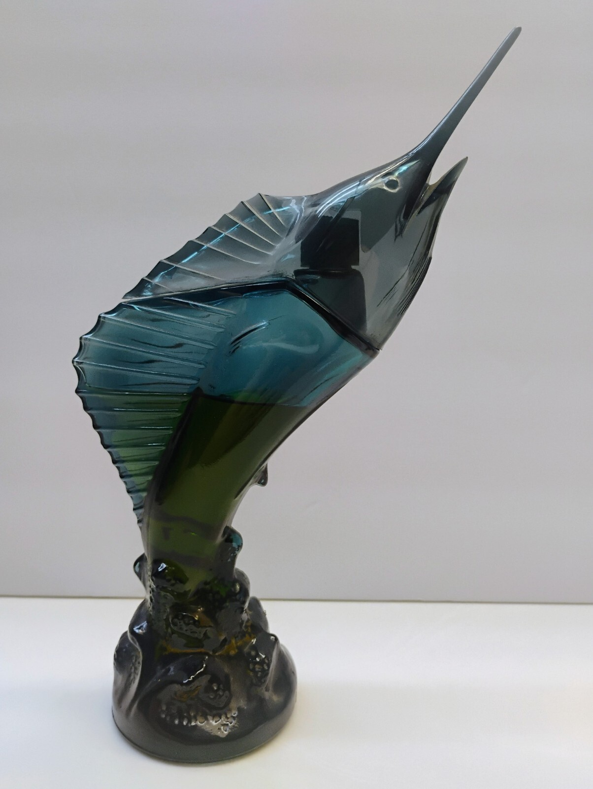 Vintage Avon "Sea Trophy" Sword Fish After Shave Bottle With Unknown ...