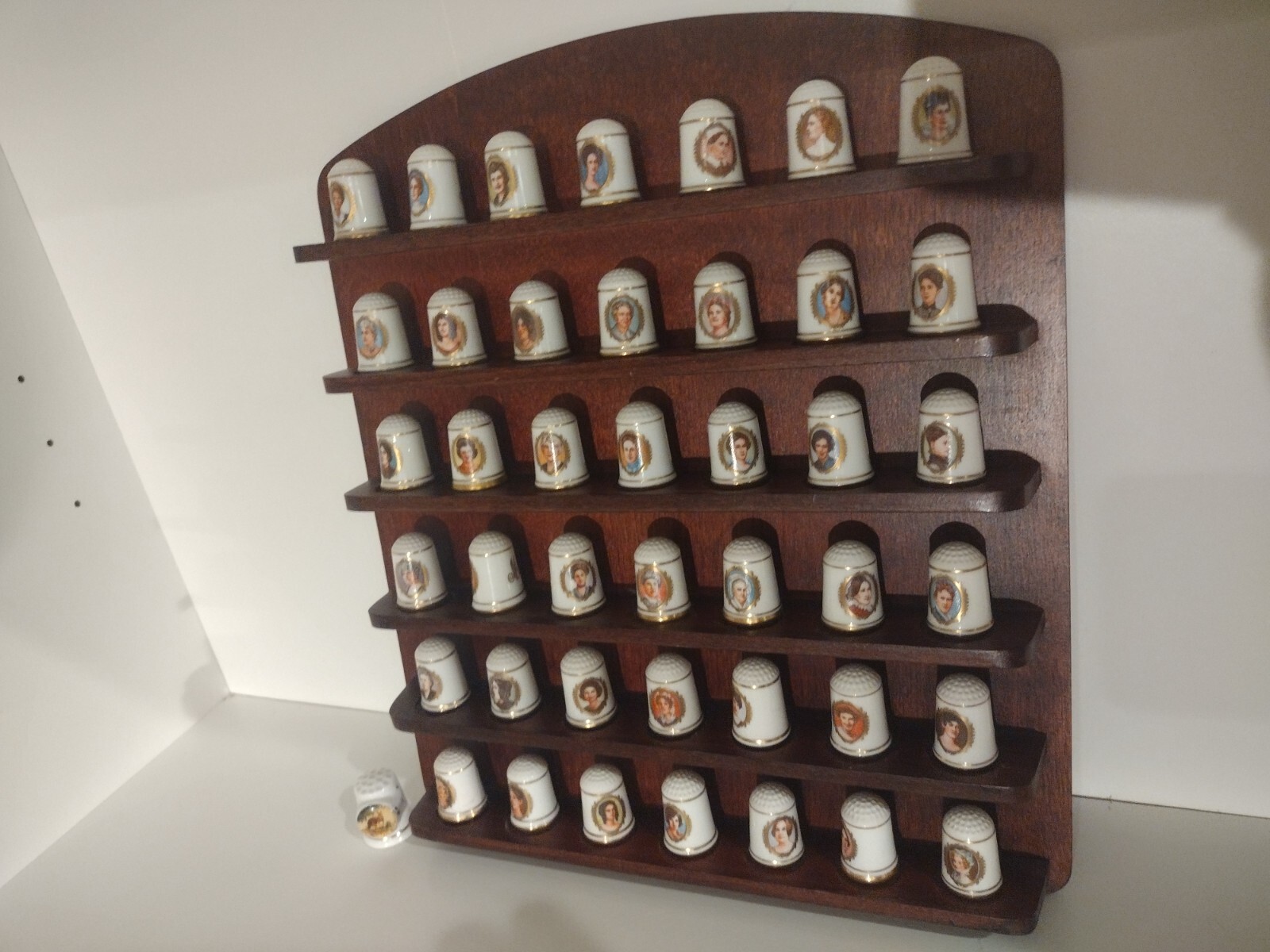 42 first ladies vintage thimble collection with a diplay rack. | eBay