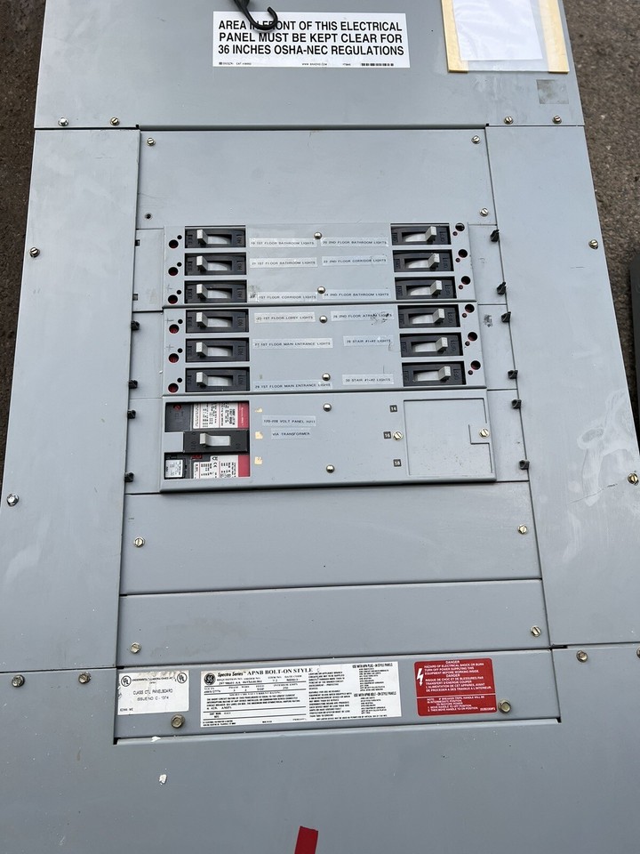 GE Spectra Series Panelboard 250 Amp 480/277V Main Lug Only APNB ...