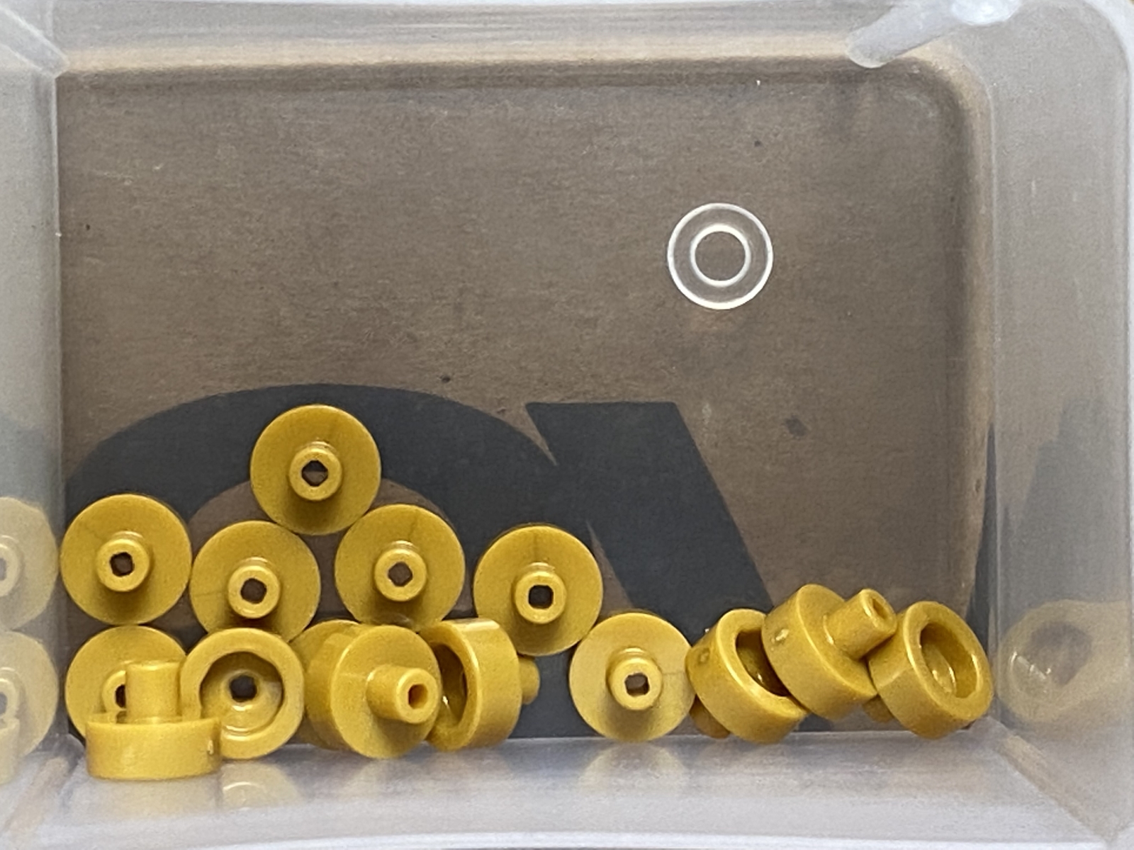 LEGO Parts - Pearl Gold Tile Round 1 x 1 w Bar Holder - No 20482 - QTY ...