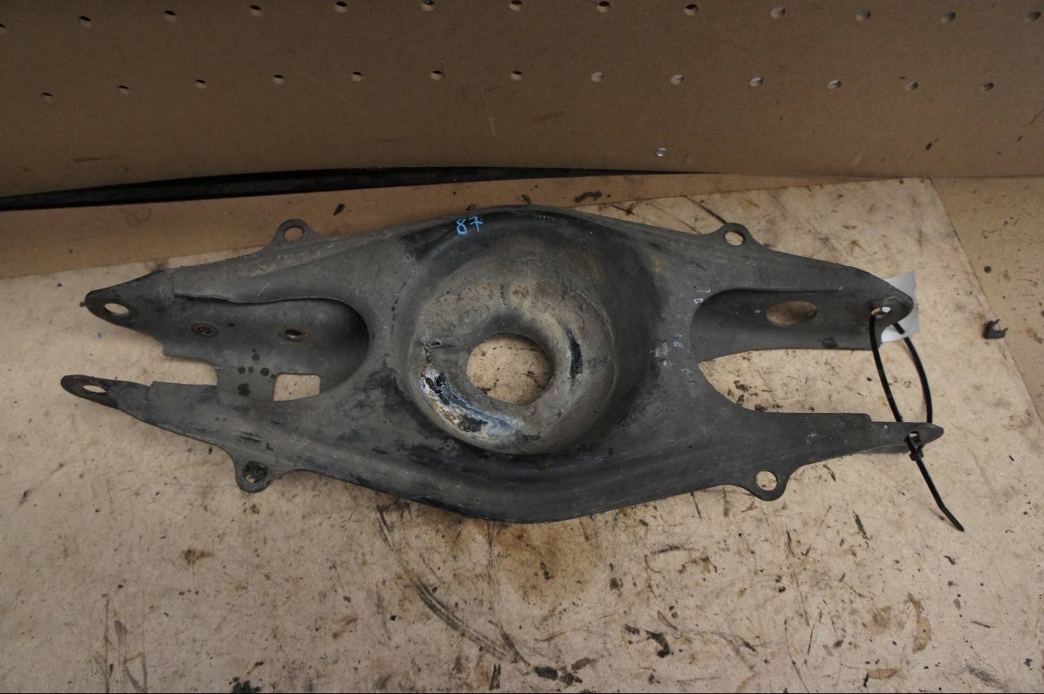 MERCEDES BENZ W204 C320 CDI SPORT SALOON LOWER Wishbone Control Arm ...