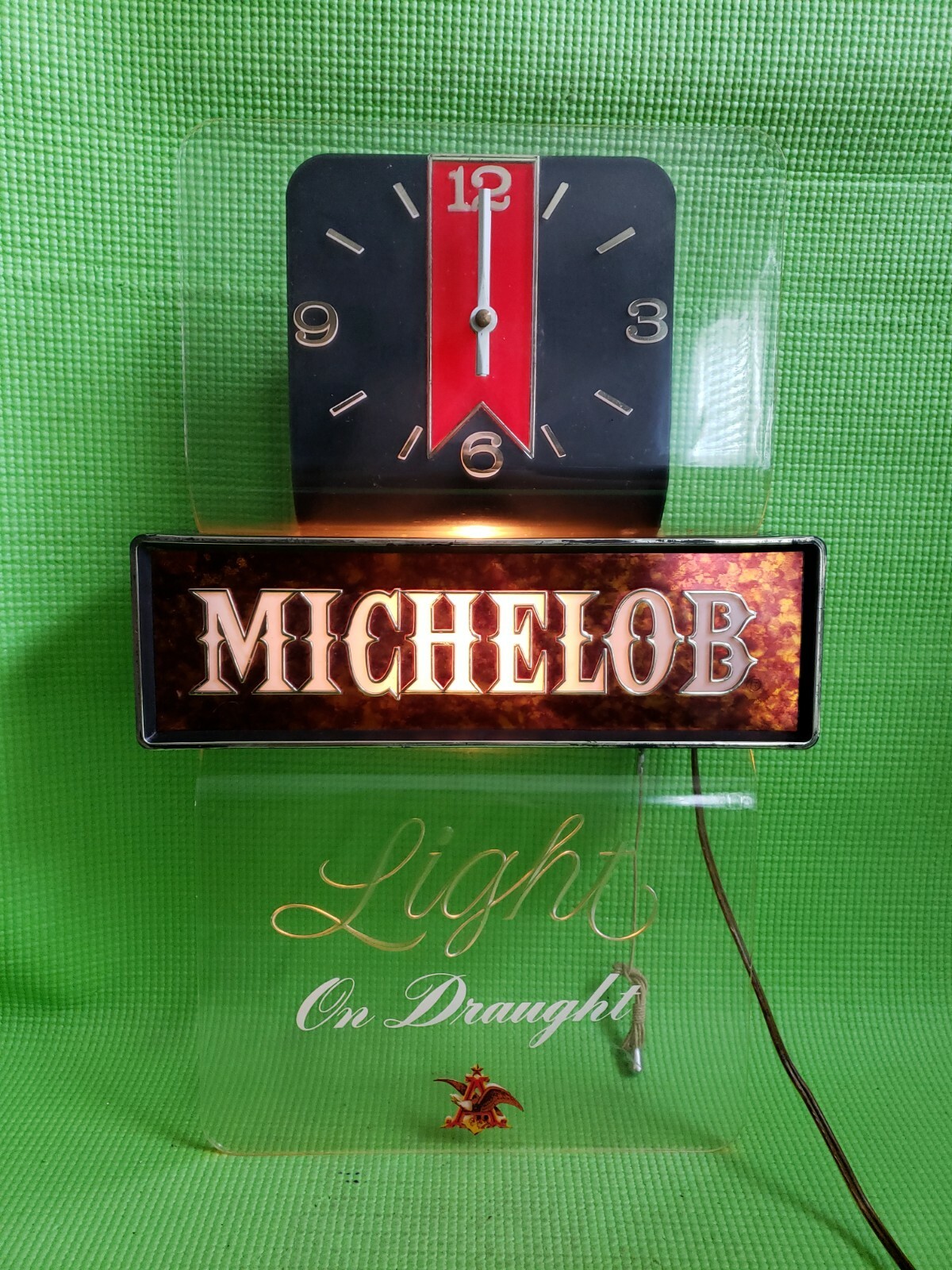 VINTAGE MICHELOB LIGHT BEER LIGHTED BAR CLOCK-LIGHT WORKS -CLOCK NOT ...