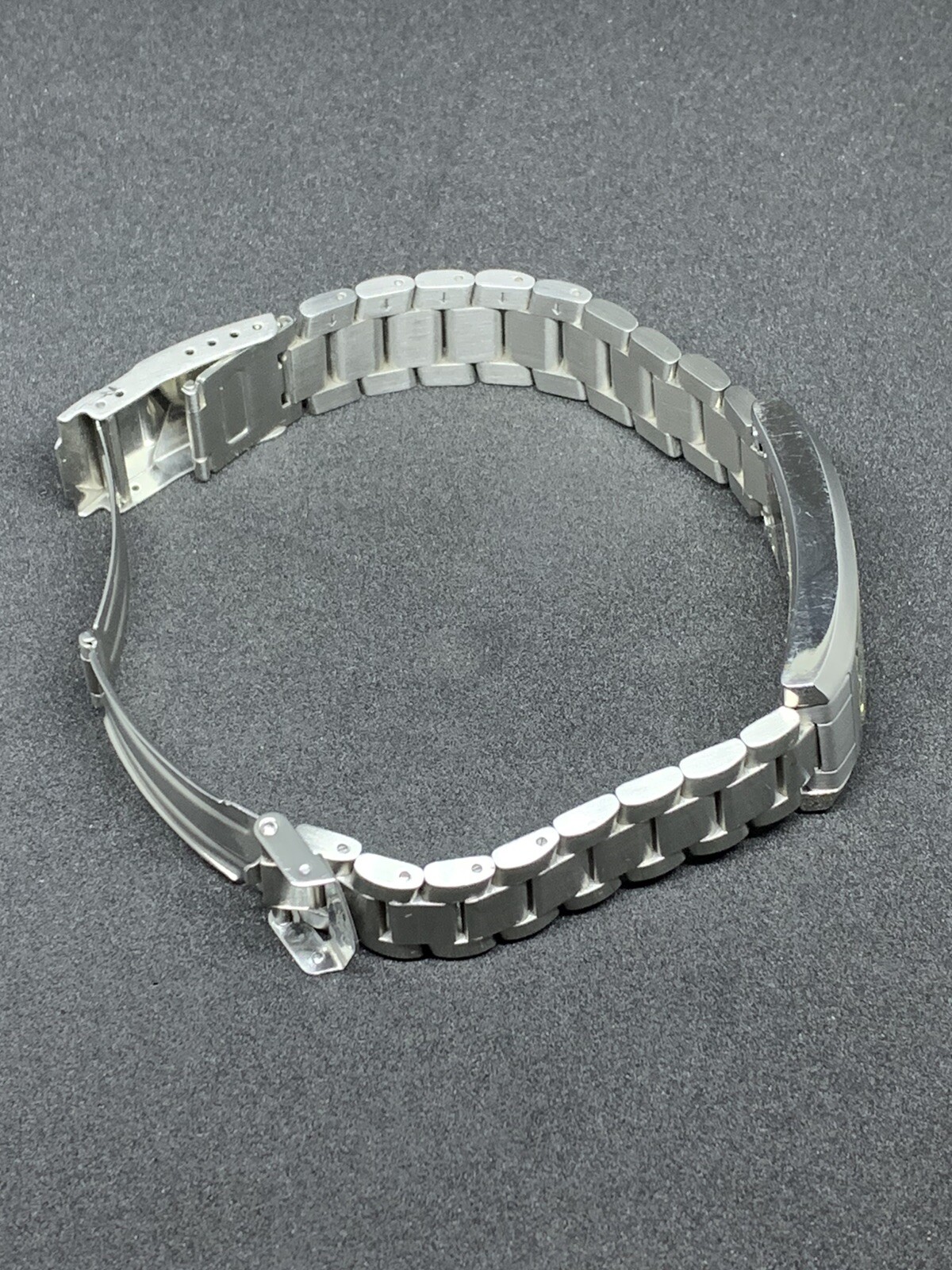 JACQUES EDHO PARIS WATCH SILVER COLOR JE 4500 7JEWEL SWISS MOVEMENT | eBay