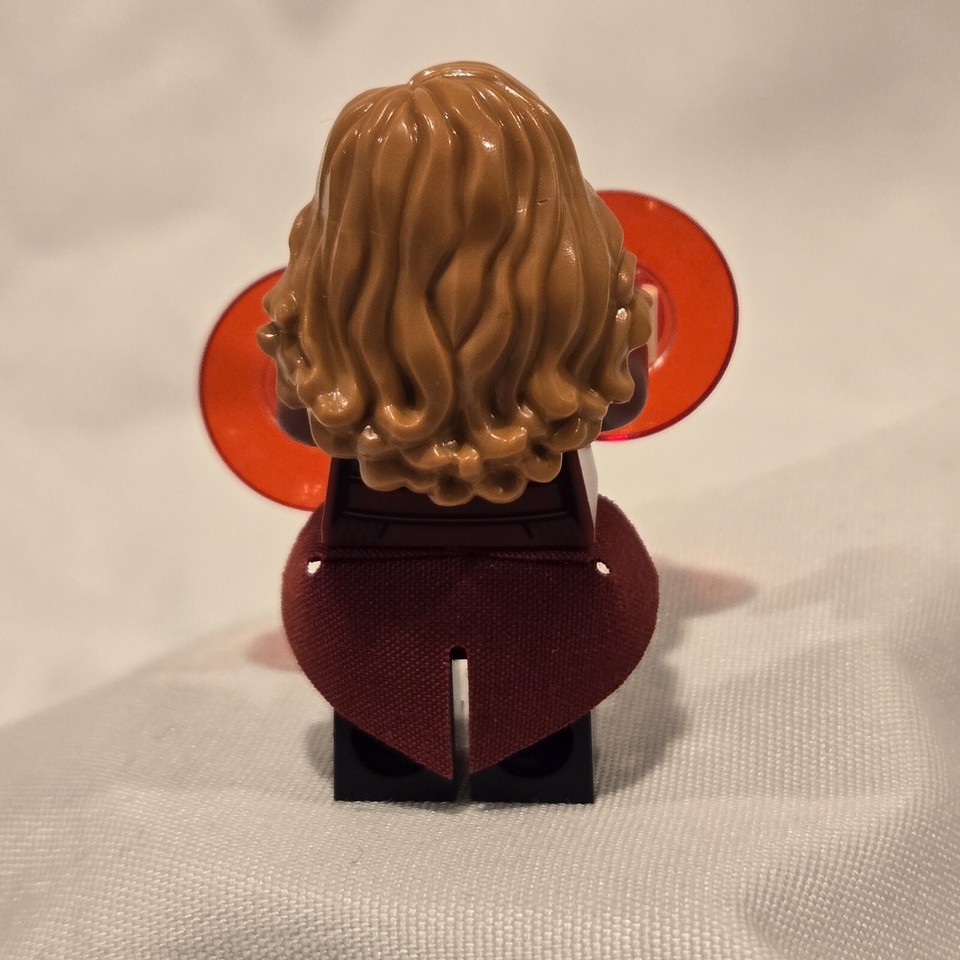 LEGO Marvel The Scarlet Witch Minifigure sh897 Wanda from 76266 76269 ...