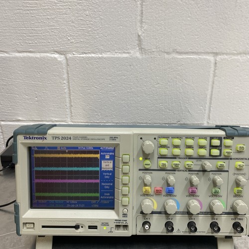 Tektronix 200MHz Digital Storage Oscilloscope - TDS2024 for sale online ...