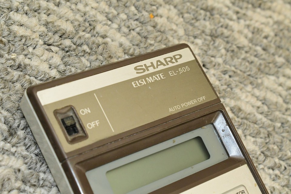 Sharp EL-505 ELSI MATE Programmable Scientific Calculator Tested - FAST ...