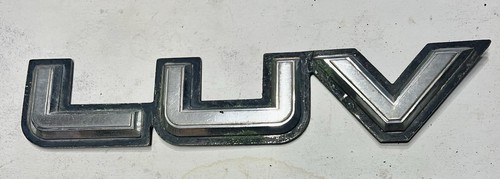 Genuine OME Vintage 1981 Chevy Chevrolet LUV Fender Emblems | eBay