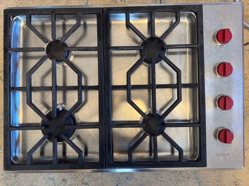 Wolf CG304P/S 30inch gas Cooktop used /Red knobs | eBay