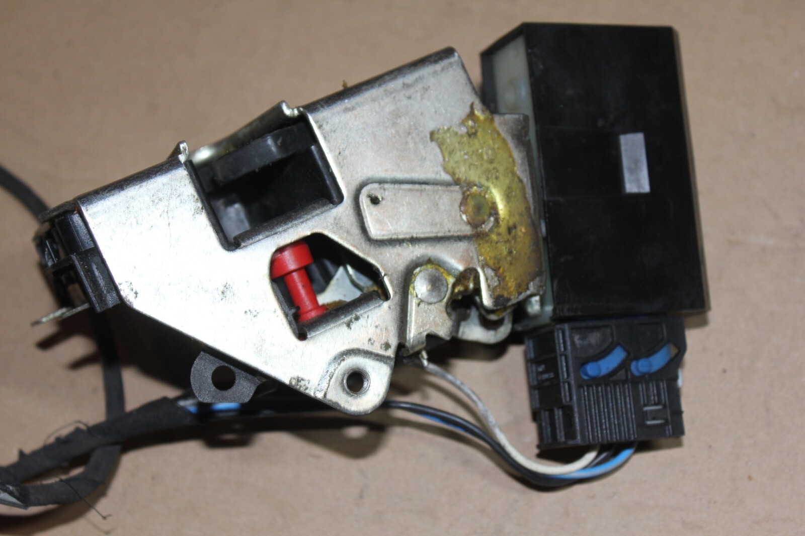 GENUINE BMW E34 M5 540 525 REAR LEFT DOOR LOCK WITH ACTUATOR COMPLETE ...