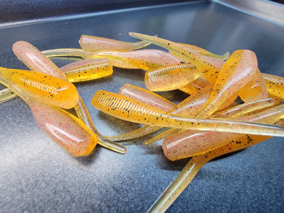 (24) 2" SLAB HUNTER "Golden Mayfly" GRUBS BAIT JIGS CRAPPIE PANFISH ...