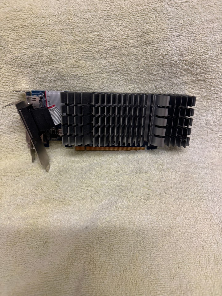 ASUS EN210 SILENT/DI/512MD3/V2(LP) GeForce 210 512MB DDR3 PCIe Low ...