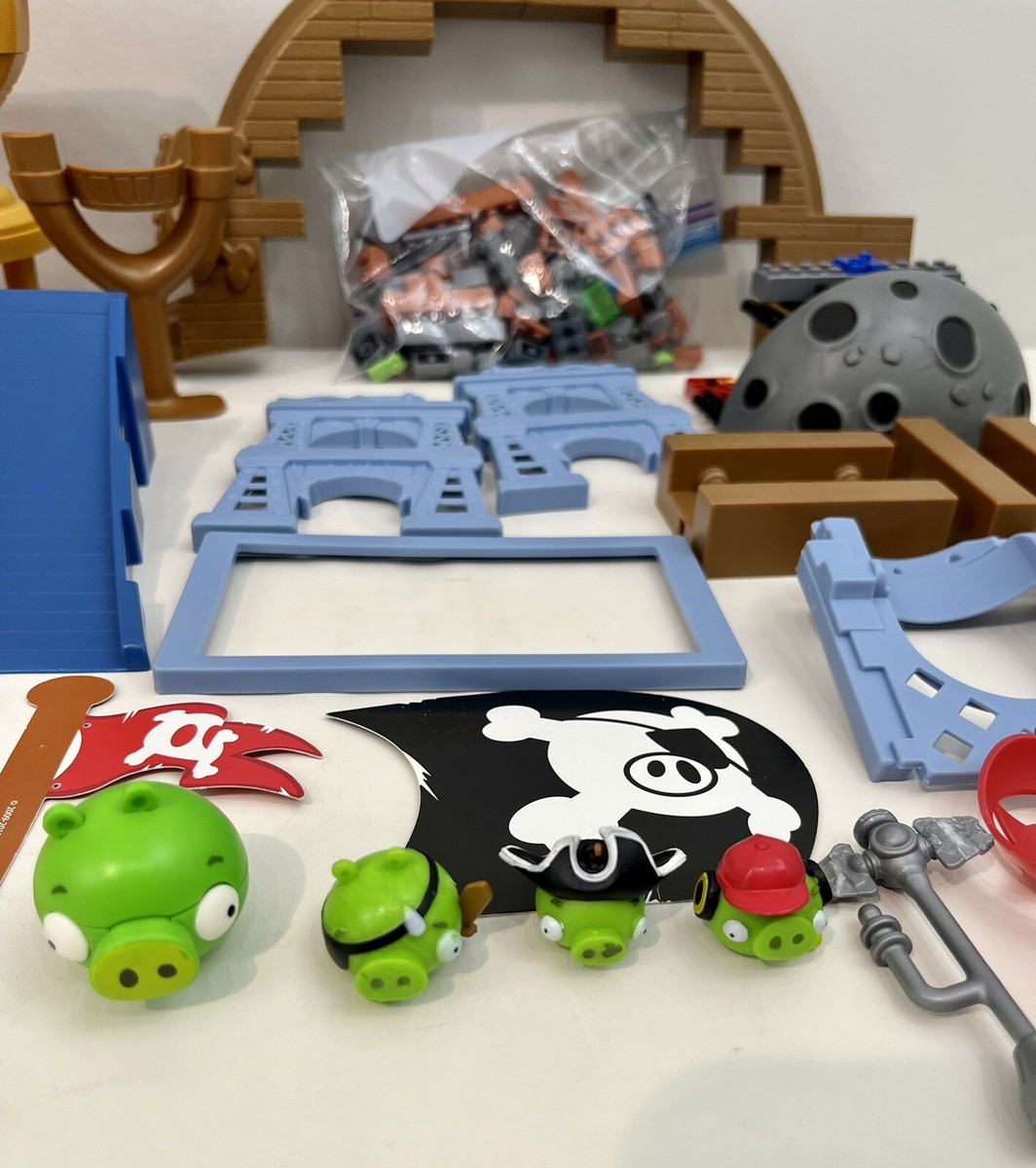 K'nex Angry Birds King Pig Castle ROLOSO Angry Birds Playset Pig