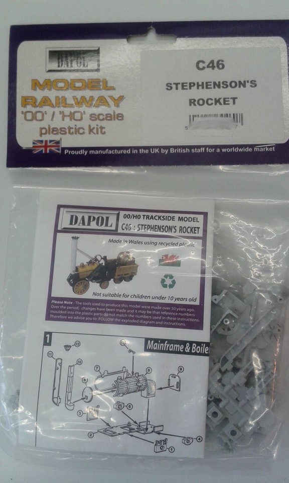 Stephenson's Rocket and Tender Dapol Kitmaster C046 OO model kit | eBay