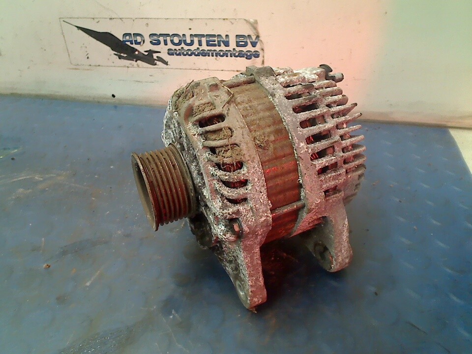 LICHTMASCHINE ALTERNATOR Nissan Note (E11) MPV 1.6 16V (HR16DE) 2008 ...