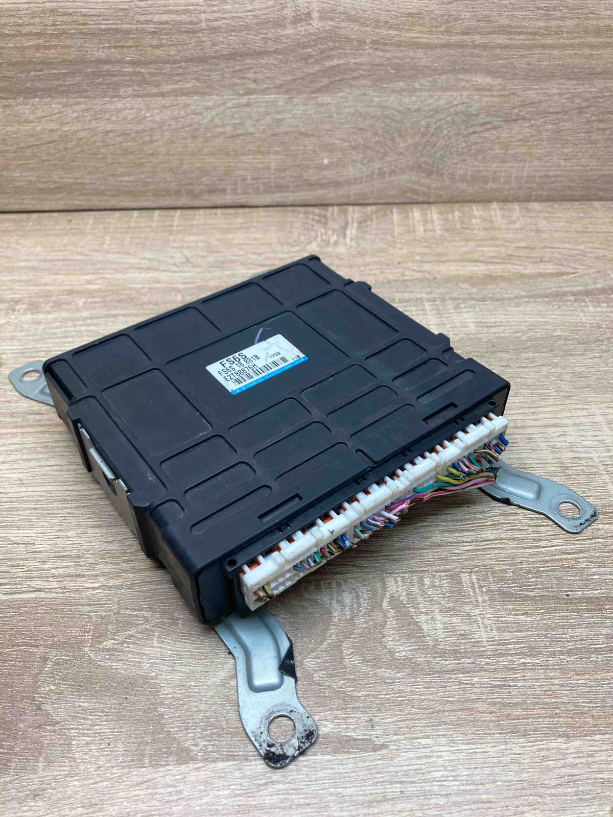 E2T88876H FS6S 18 881B OE Mazda Motor ECU Engine Module Unit FS6S | eBay