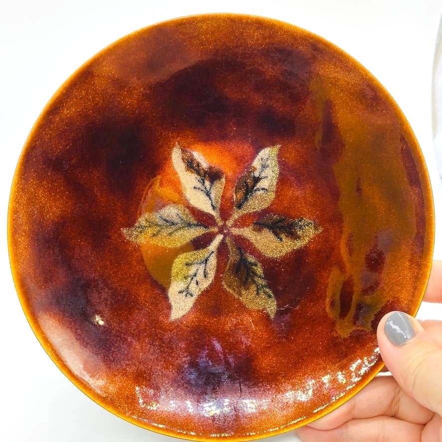 VTG Enameled Copper Tobacco Leaf Cigar Ashtray Consolidated Cigar Corp ...