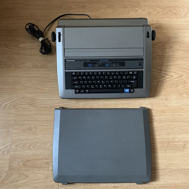 Panasonic Kx-r320 Typewriter Text Memory Correction Functions & Ribbons ...