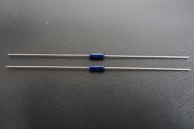 Lot of 2 RLR07C4701GR Vishay Metal Film Resistor 4.7k 4700 Ohm 250mW 1 ...